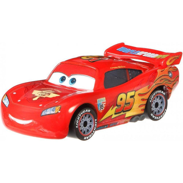 Disney and Pixar Cars 2 Lightning McQueen Figure - 1:55 Die-Cast Scale ...
